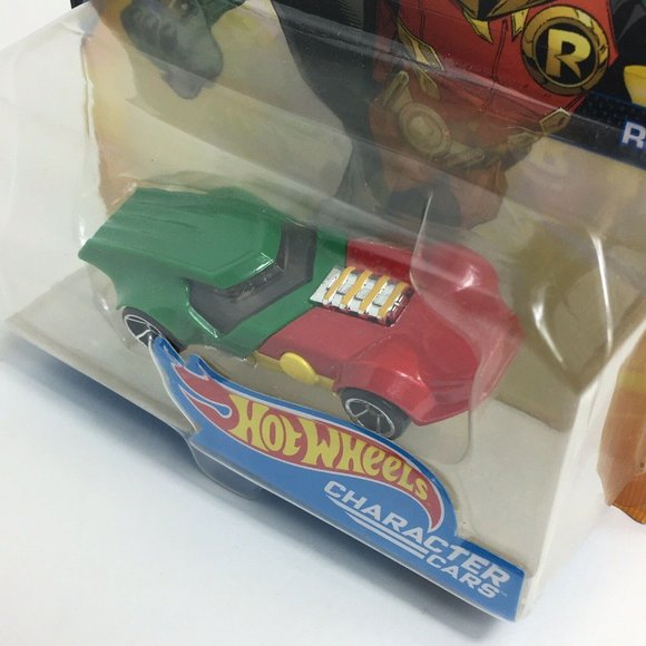 Hot Wheels | Toys | Hot Wheels Character Cars Robin Dc Comics Race Car ...